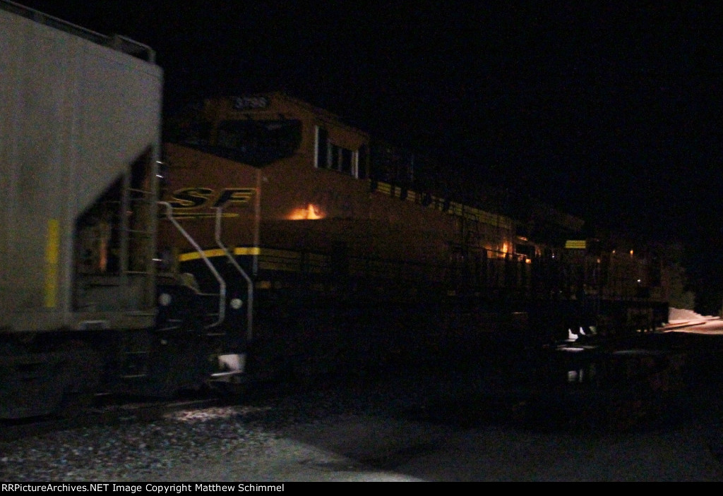 BNSF 3798 - A little rough....but itll work until I see it again.